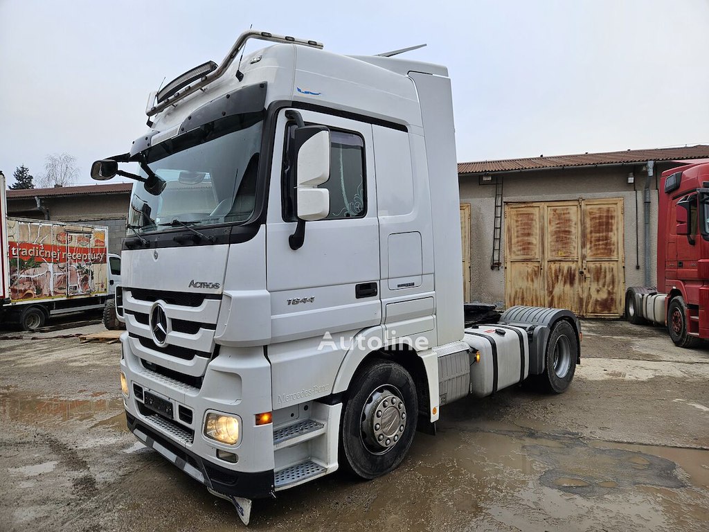 Mercedes-Benz Actros 1844 tegljač