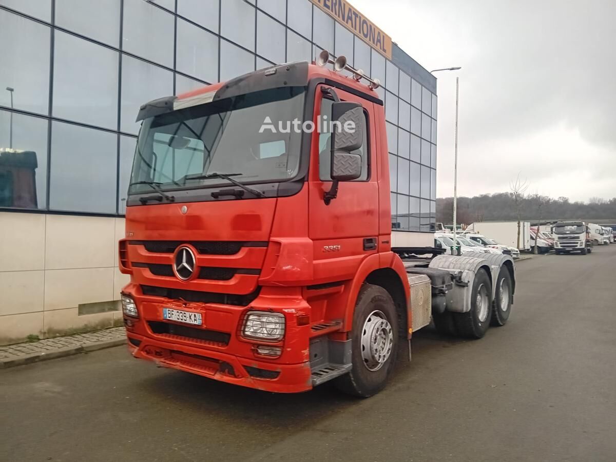 Mercedes-Benz Actros 3351 tegljač