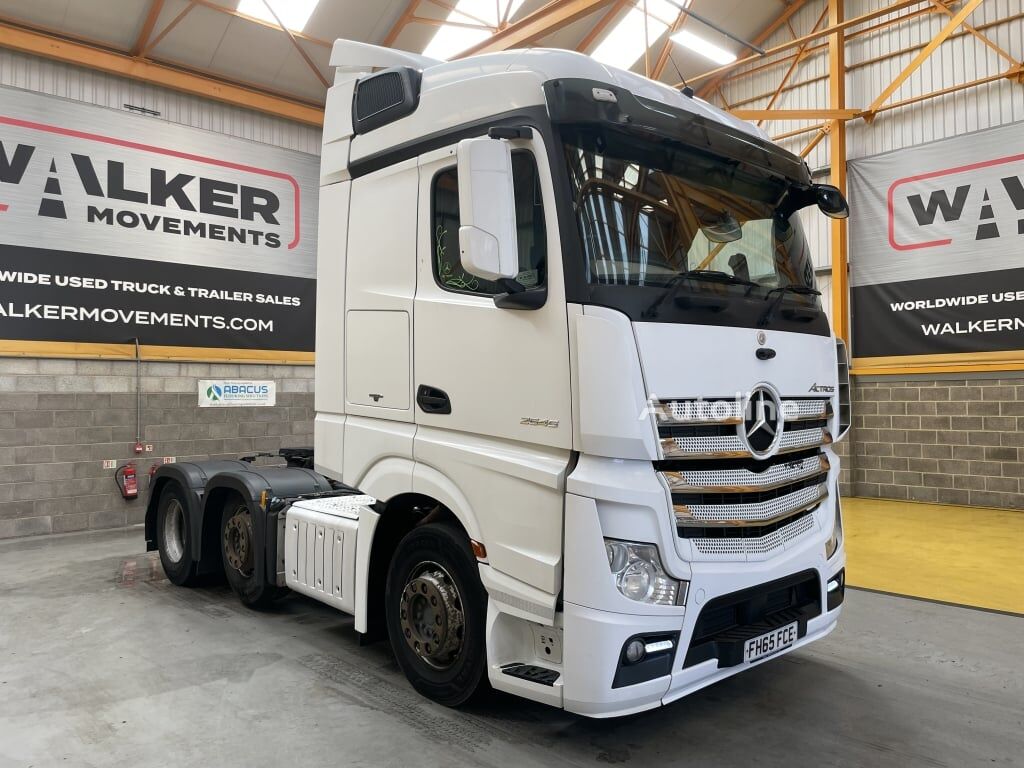 Mercedes-Benz ACTROS 2545 STREAMSPACE *EURO 6* 6X2 TRACTOR UNIT – 2015 – FH65 tegljač