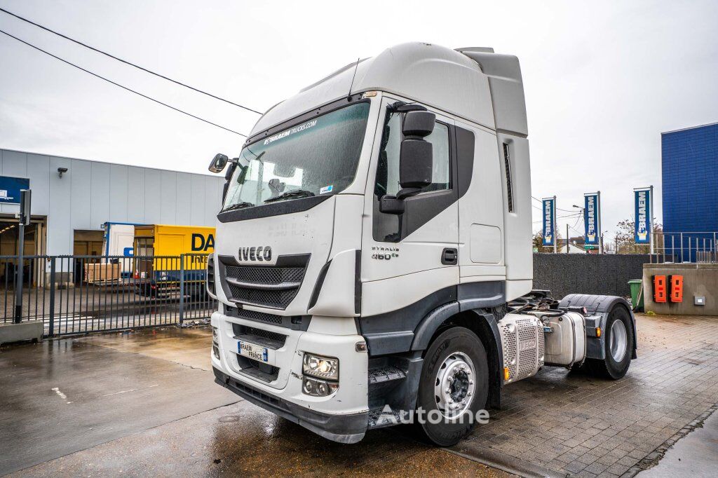 IVECO STRALIS 460 + KIPHYDR. tegljač