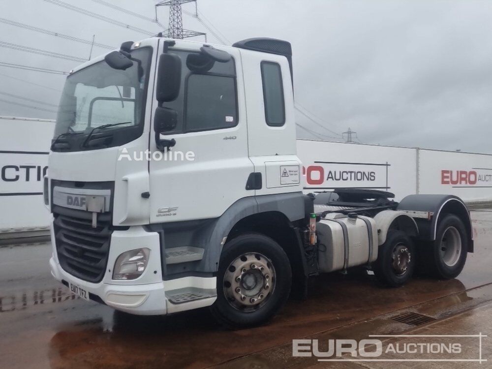 Prodaje se DAF CF440 tegljač na aukciji