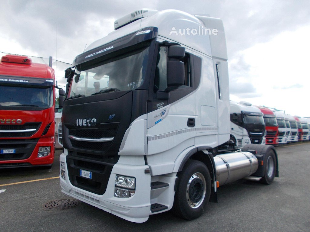 IVECO STRALIS AS440S46T/P LNG tegljač