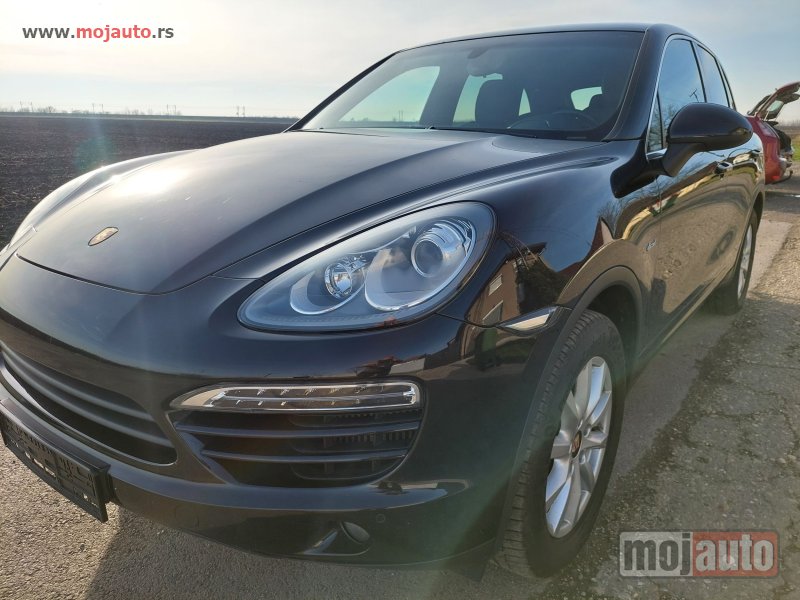 Porsche Cayenne 3.0TDI FULL KEŠ SAMO