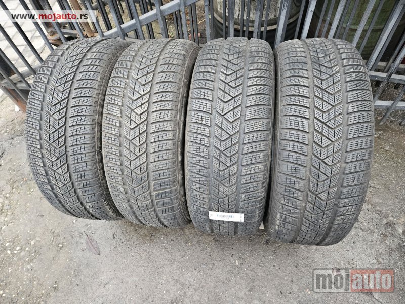 235-60-18 Pireli kao nove odlicne m+s