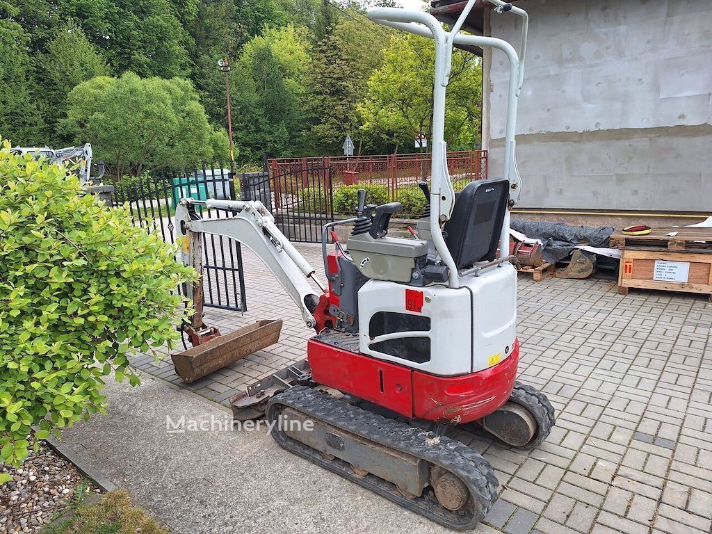 Takeuchi TB210 mini bager