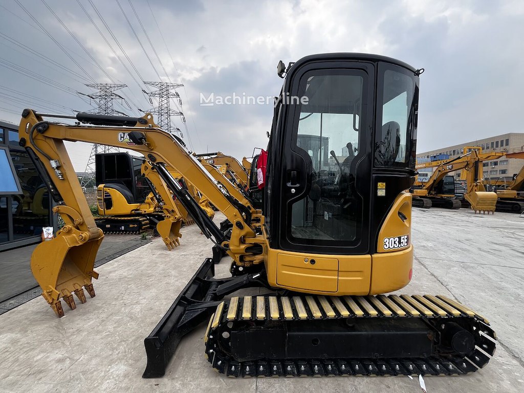 Caterpillar 303.5E mini bager