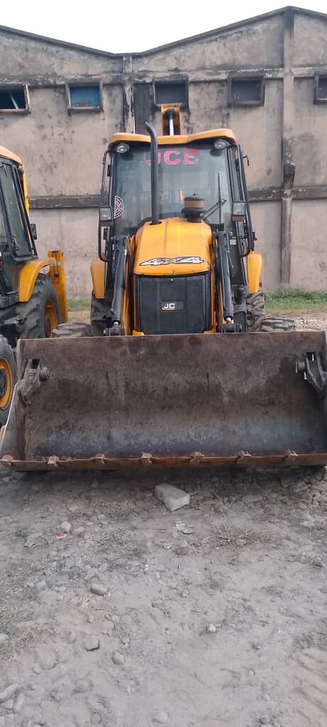 JCB 3DX bager-utovarivač