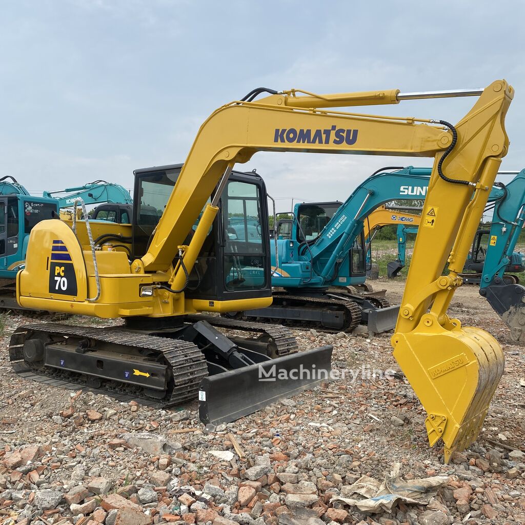 Komatsu PC70 bager guseničar