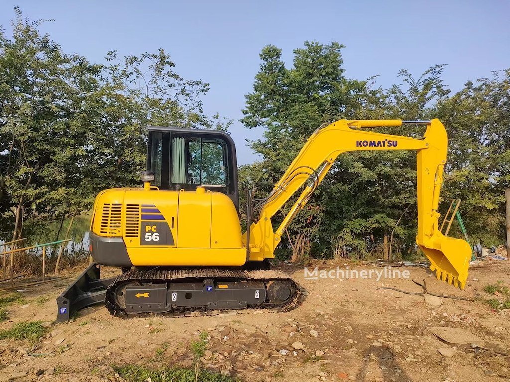 Komatsu PC56 bager guseničar