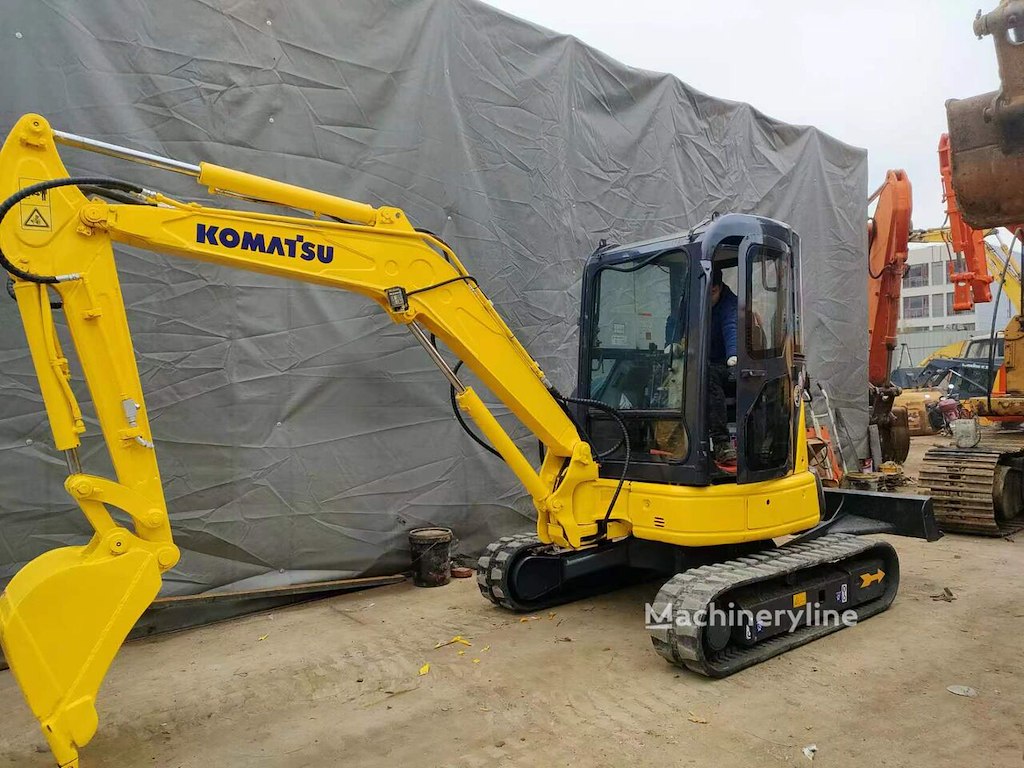 Komatsu PC35 mini bager