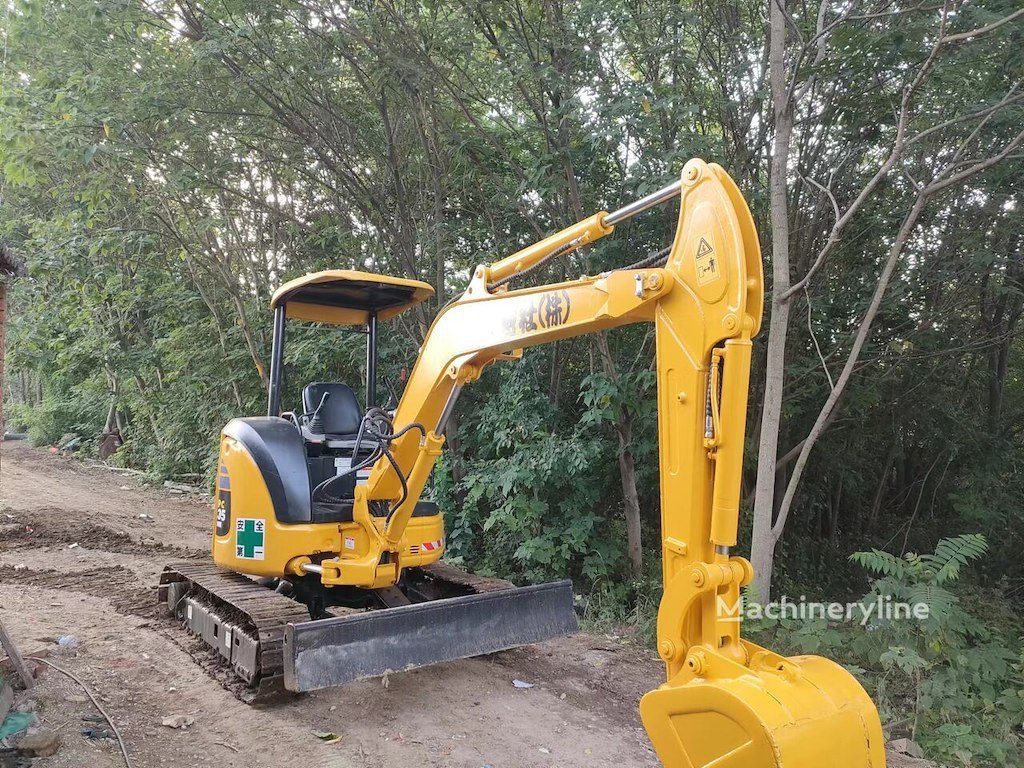 Komatsu PC35 mini bager