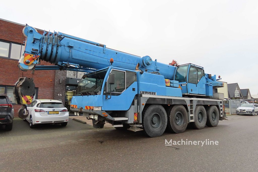 Liebherr LTM 1060/2 autodizalica