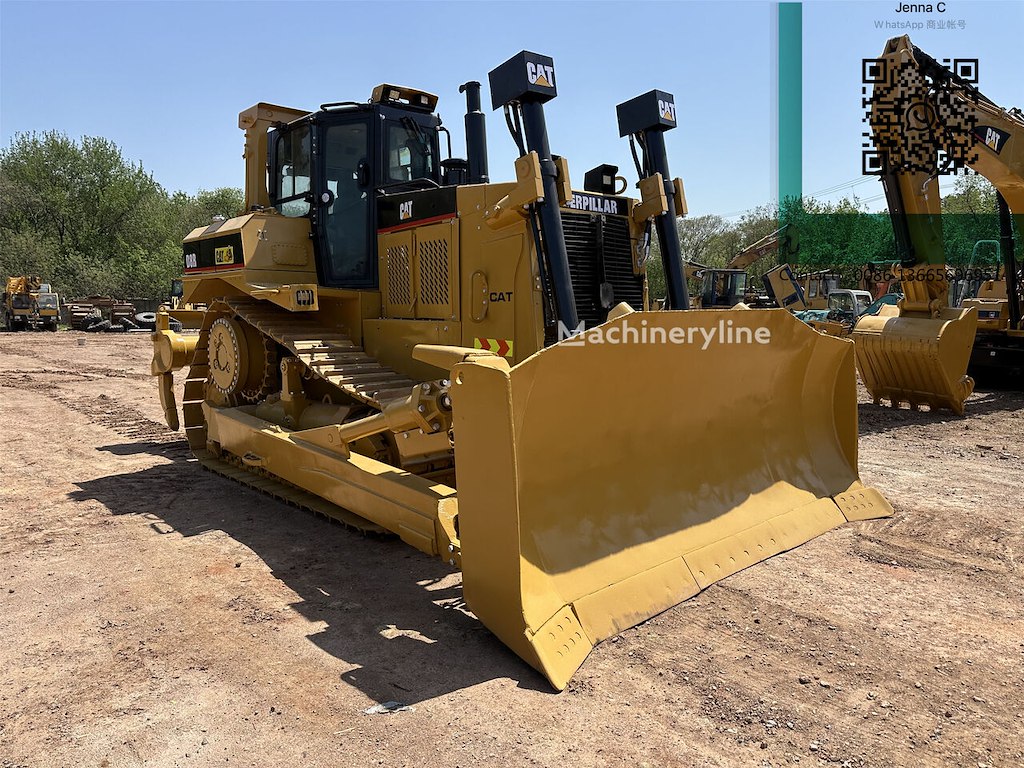 Caterpillar D8R buldožer
