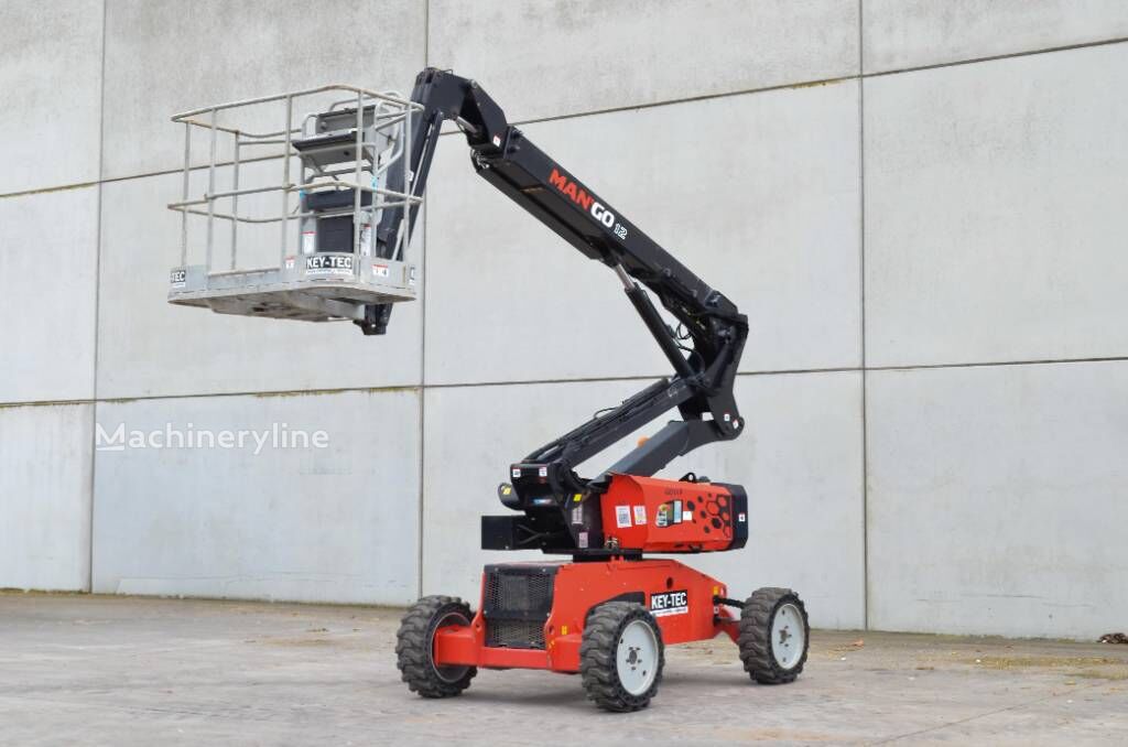 Manitou ManGo 12 hidraulična zglobna platforma