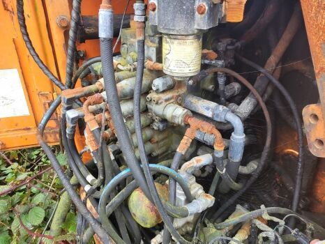 Doosan Dx140lcr, Dx140lc Main Hydraulic Control Valve 420-00465b, 41010 420-00465B hidraulični razvodnik za Doosan Dx140lcr, Dx140lc bagera