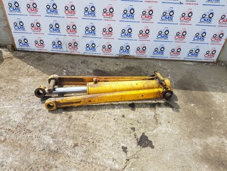 Fermec 860 Loader Bucket Cylinder Ram With Arms 1437-270424-143022081 hidraulični cilindar za Fermec 860 bagera-utovarivača