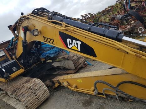 Caterpillar 312e L Boom Arm 5i-3221 5I-3221 strela bagera za Caterpillar 312e L bagera