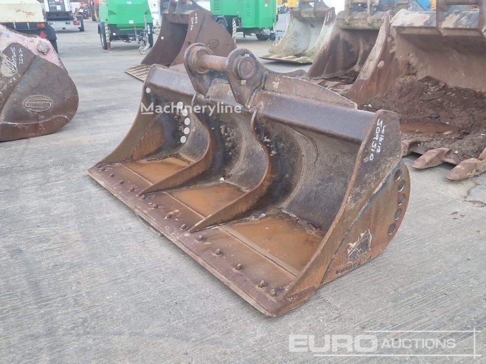 Prodaje se Rhinox 84" Ditching Bucket 80mm Pin to suit 20 Ton Excavator kašiku za bager na aukciji