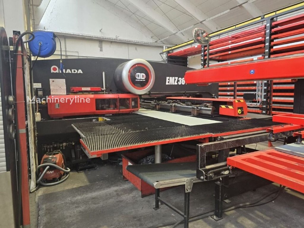 Amada EMZ 3610 NT koordinatno probojna presa