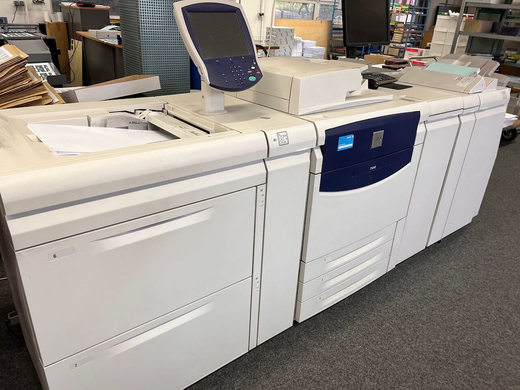 Xerox DC 700 mašina za digitalnu štampu