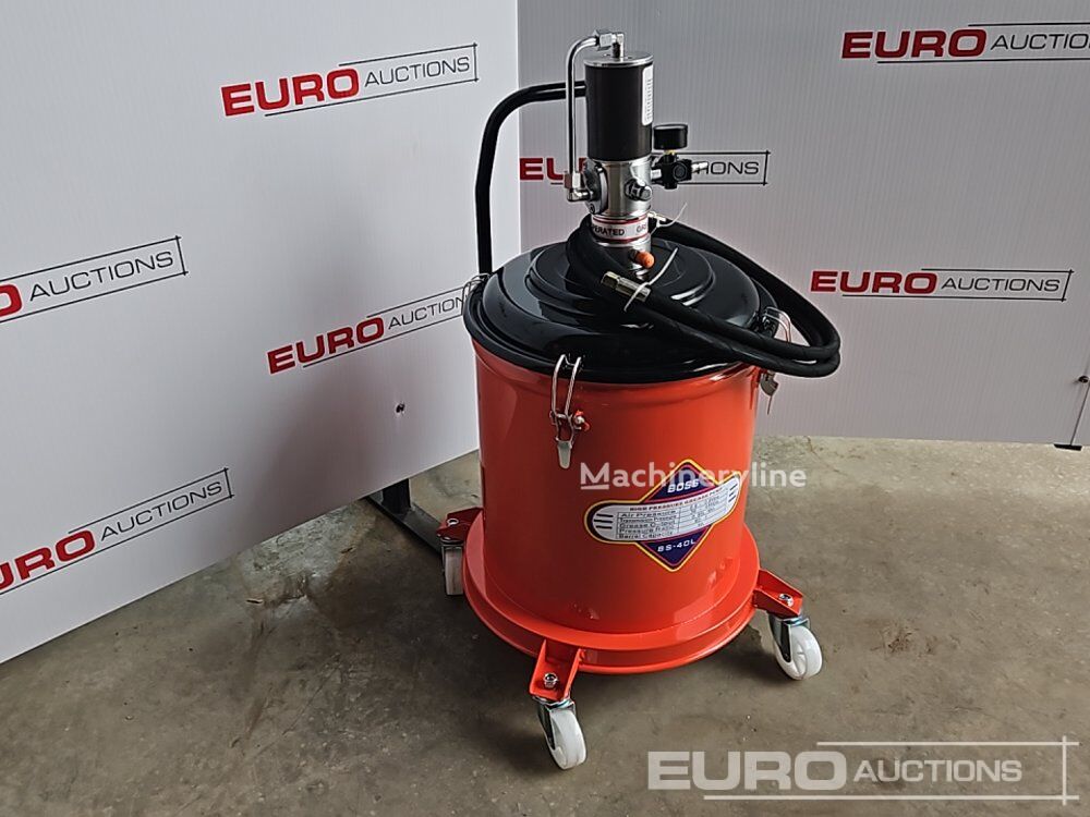 Prodaje se Boss BS-40L 40 Ltr Pneumatic High Pressure Grease Pump pumpu za mast na aukciji