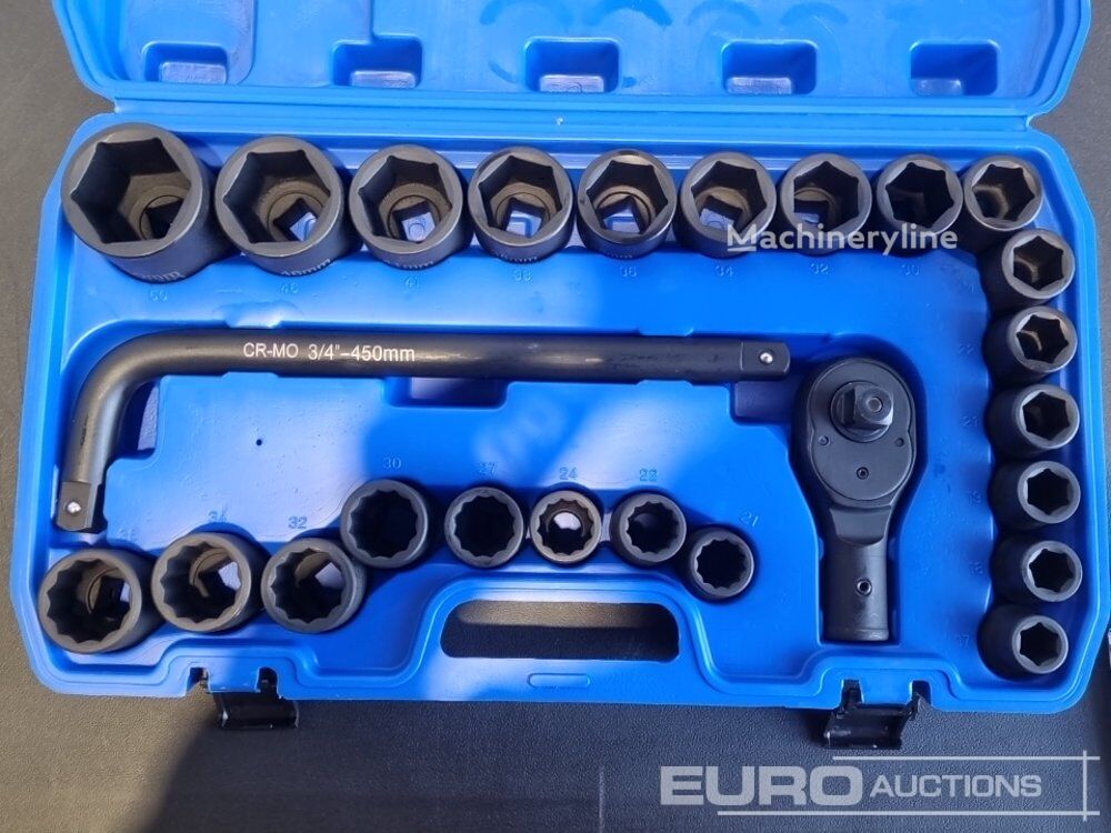 Prodaje se Boss 3/4" 30pc Heavy Duty Pneumatic Socket Set, 4" Connecting Rod, 8" pneumatski alat na aukciji