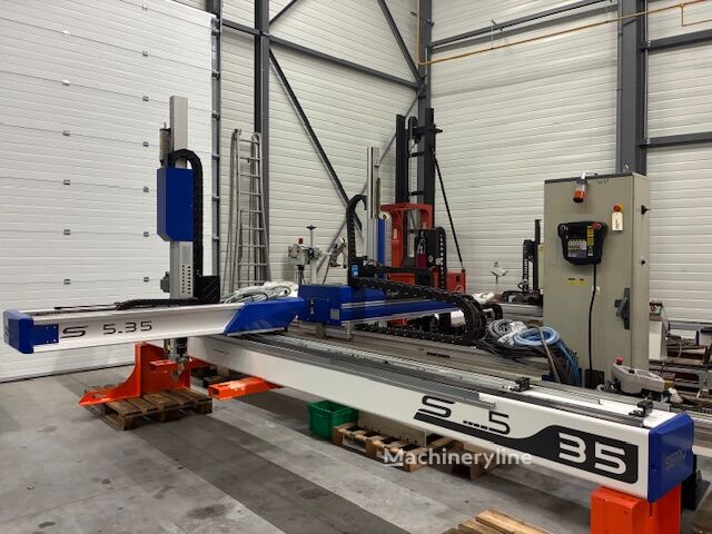Sepro S5 35 HL industrijski robot