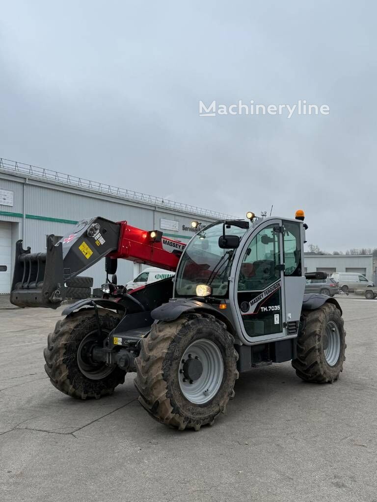 Massey Ferguson TH.7035 teleskopski utovarivač