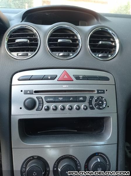 Peugeot 308 Radio CD Razni Delovi