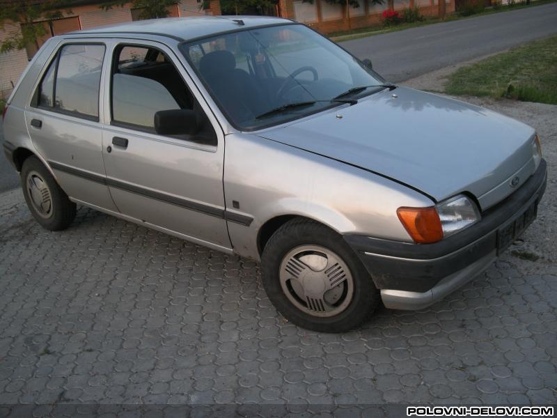 Ford Fiesta Enterijer