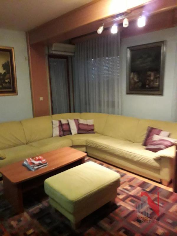 KOSANČIĆ IVANA, Trosoban stan za izdavanje, 80m2, 600€