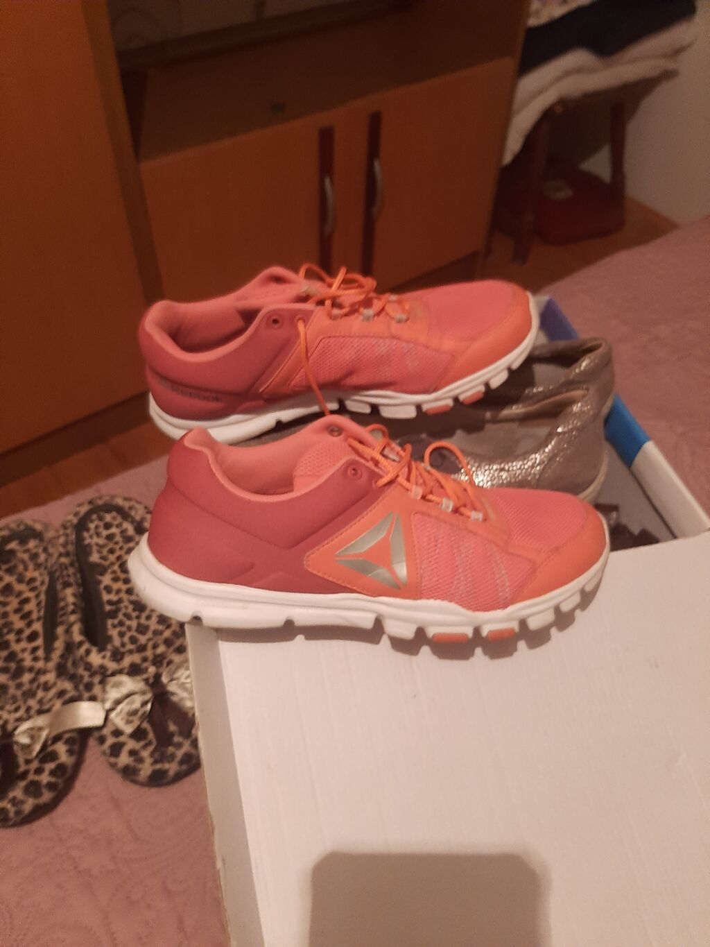 Reebok, 41, bоја - Roze