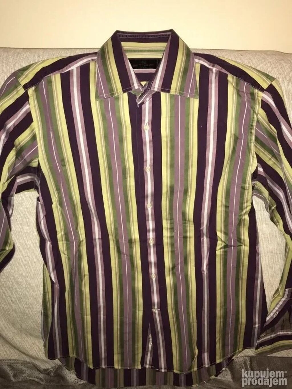 Original ETRO Milano kosulja L 100% cotton Ramena 47cm duzina 77cm