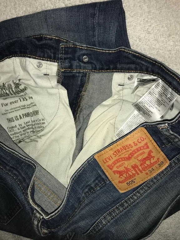 Original LeviS 505 farmerice 34 98% cotton 2% elastin Polustruk