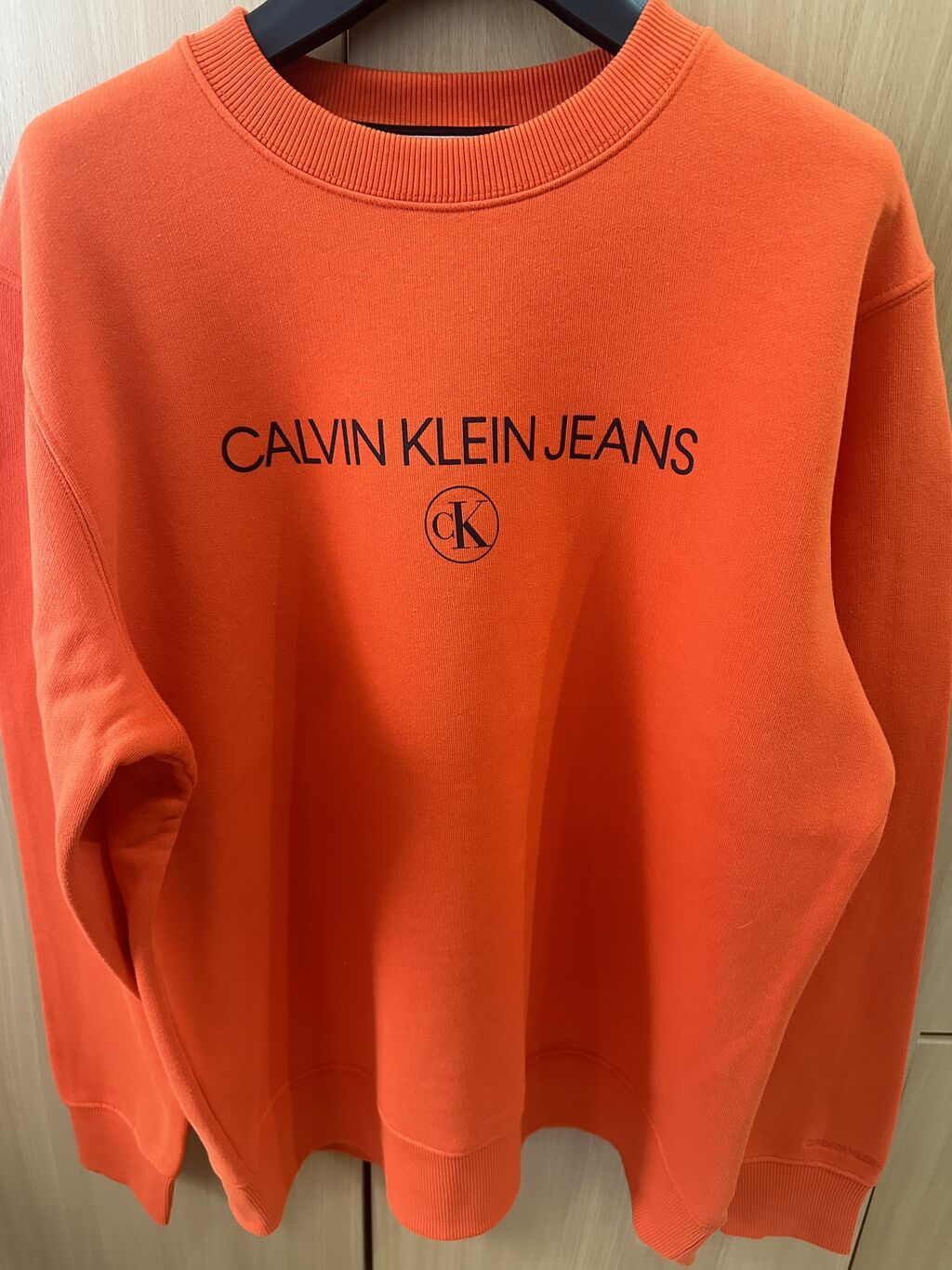 Calvin Klein duks M velicina Duks je nosen jednom i u top je stanju