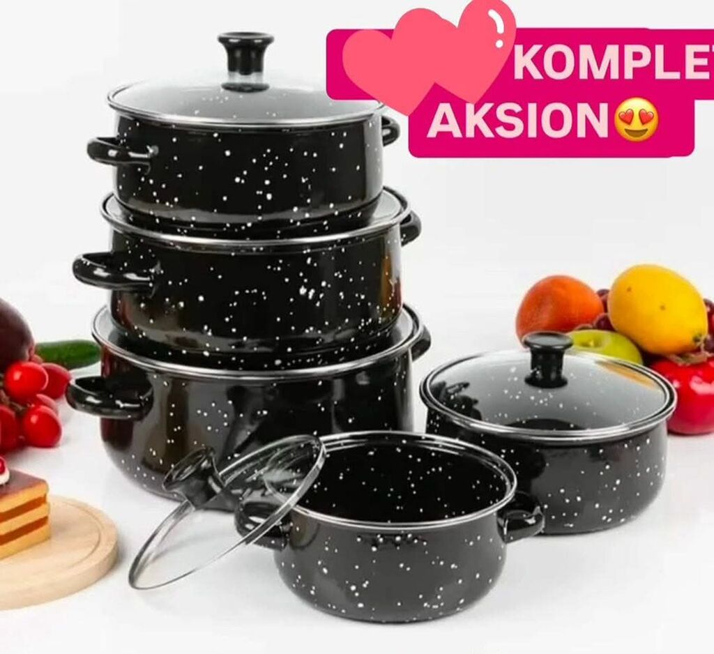   Set emajliranih šerpi – crni “speckle” dizajn na akciji 3999 din cena