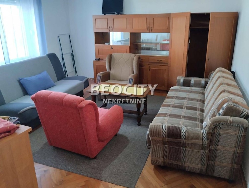 Novi Sad, Centar, Spens , 1.0, 30m2, 250EUR