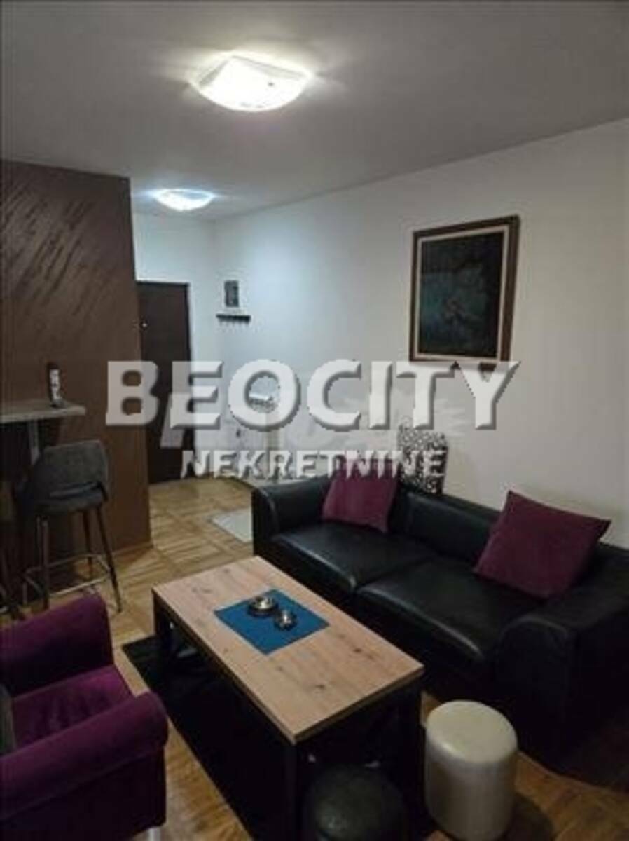 Voždovac, Lekino brdo, Veselina Masleše, 2.0, 45m2, 700EUR