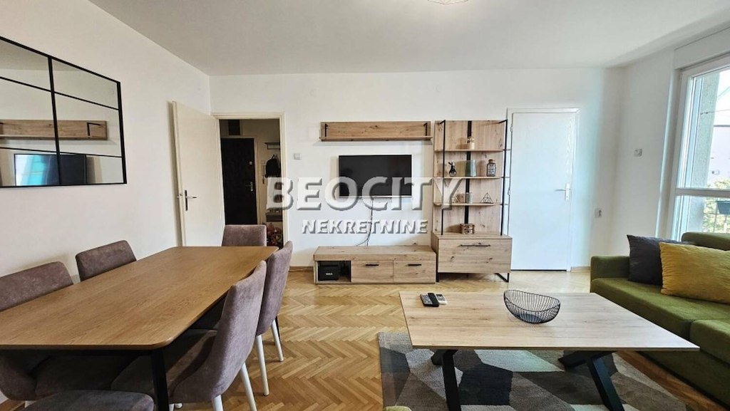 Vračar, Čubura, , 2.0, 44m2, 650EUR