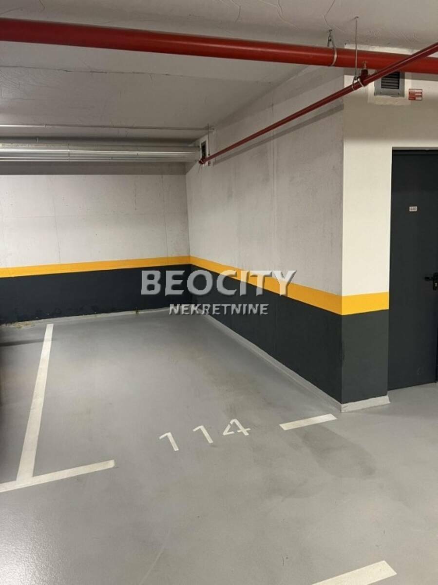 Novi Beograd, Stari Merkator, Džona Kenedija, 15m2, 200EUR