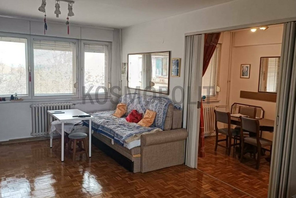 Čukarica, Žarkovo, Trgovačka , 3.5, 101m2, 269000 EUR
