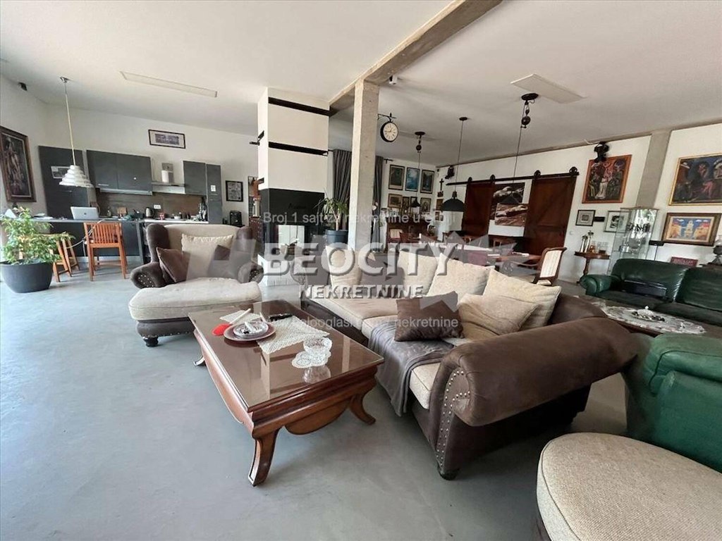 Sopot, Mala Ivanča, Mire Stupice, 5.0, 560m2, 1120000EUR