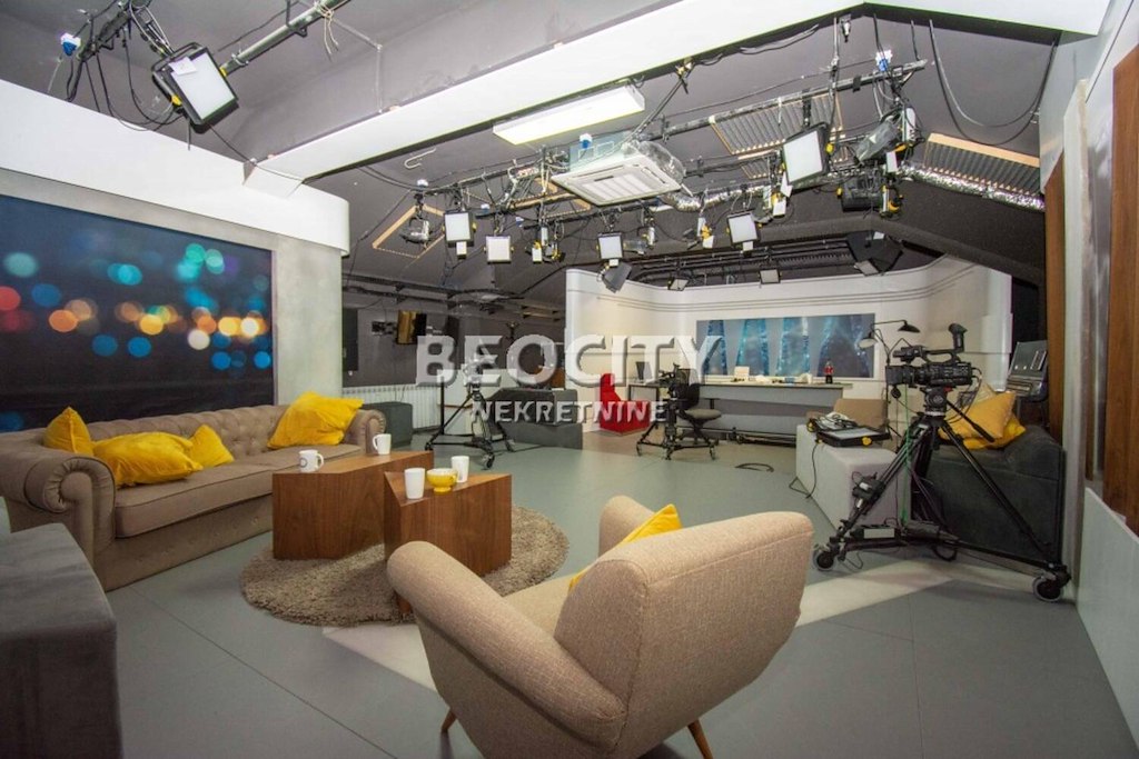 Novi Beograd, Bežanijska kosa 1, Partizanske avijacije, 6.0, 205m2, 510000EUR