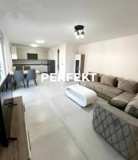 Centar, duplex 105m2 nov namešten