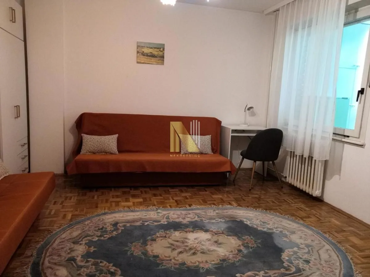 Izdavanje, dvosoban stan, 51m², Bulevar Oslobodjenja, Novi Sad Sve Podlokacije