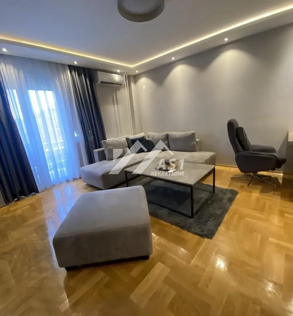 Izdavanje, dvosoban stan, 62m², Novi Sad Sve Podlokacije, Novi Sad