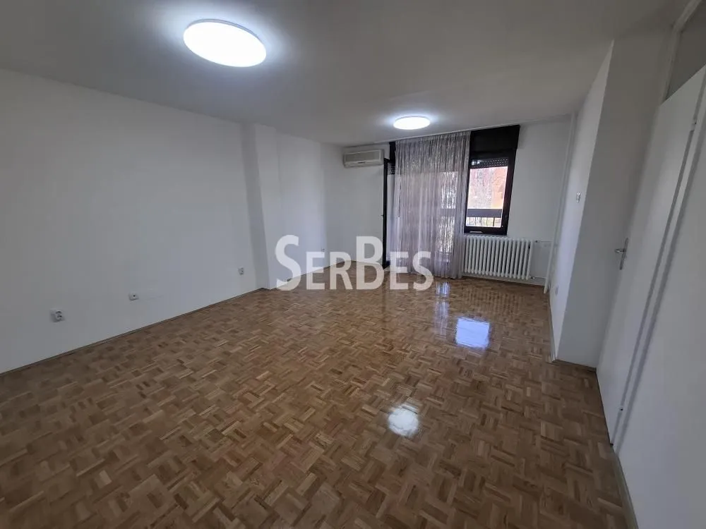 Izdavanje, dvosoban stan, 57m², Novi Sad Sve Podlokacije, Novi Sad