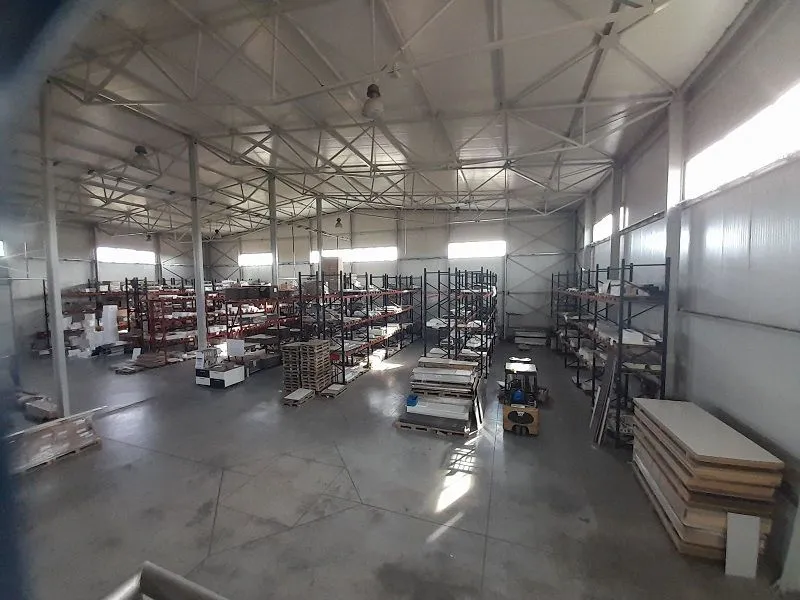Izdavanje, poslovni prostor, 3000m², Stara Pazova, Srbija
