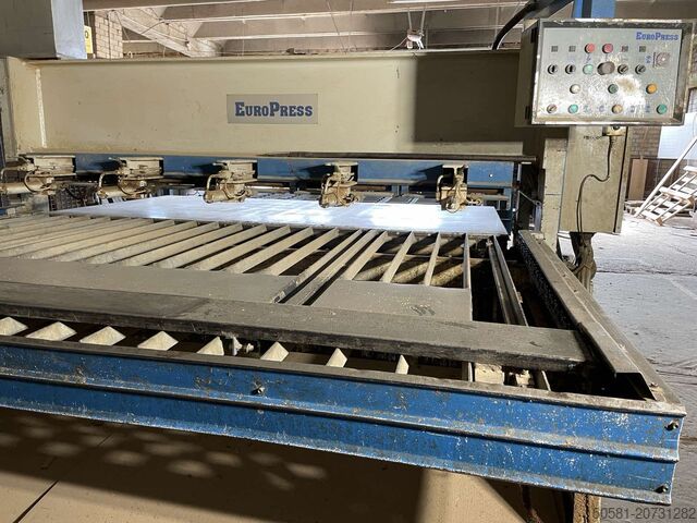Lepljenje štampe
EuroPress/Orma LS 25/13