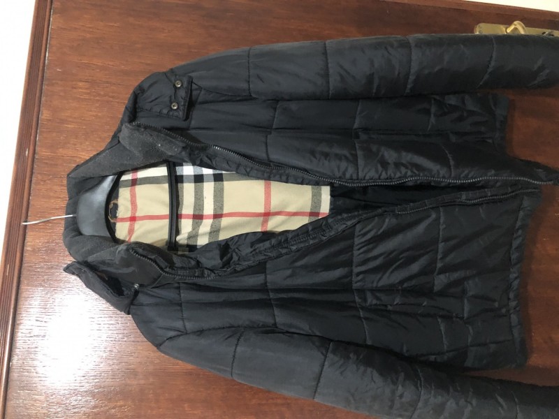 Burberry zimska punjena muska - oko L-xl